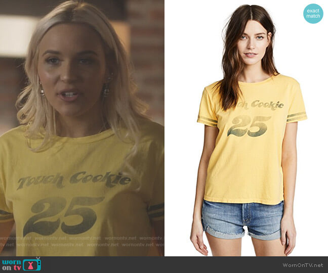 WornOnTV: Maddie’s yellow Touch Cookie tee on Nashville | Lennon Stella ...