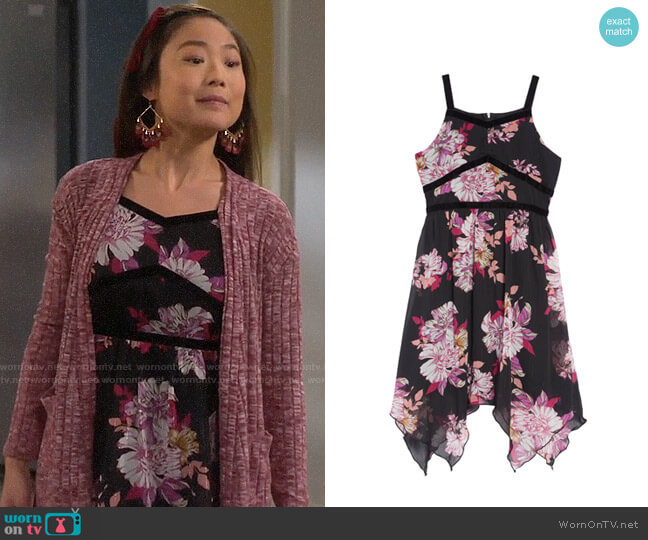 WornOnTV: Jen’s black floral dress on Last Man Standing | Krista Marie ...