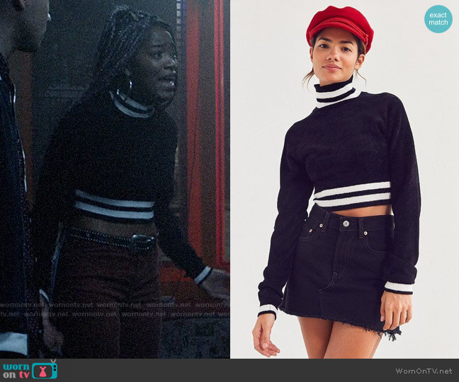 WornOnTV: Kym’s cropped stripe trim sweater on Scream | Keke Palmer ...