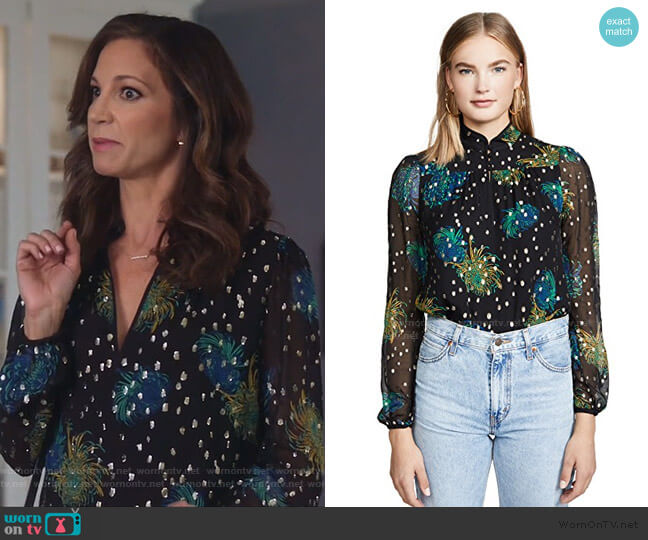 WornOnTV: Tracy Freeze’s black floral metallic blouse on Single Parents ...