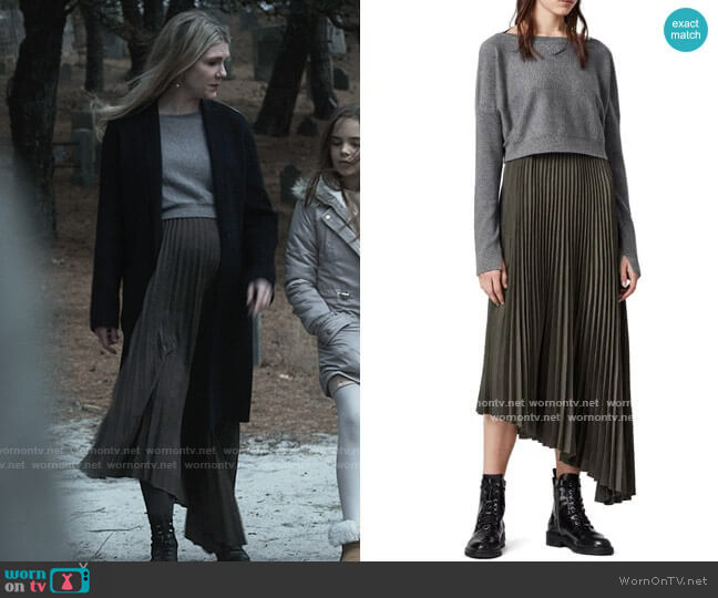 WornOnTV: Doris’s pleated midi dress with grey sweater on American ...