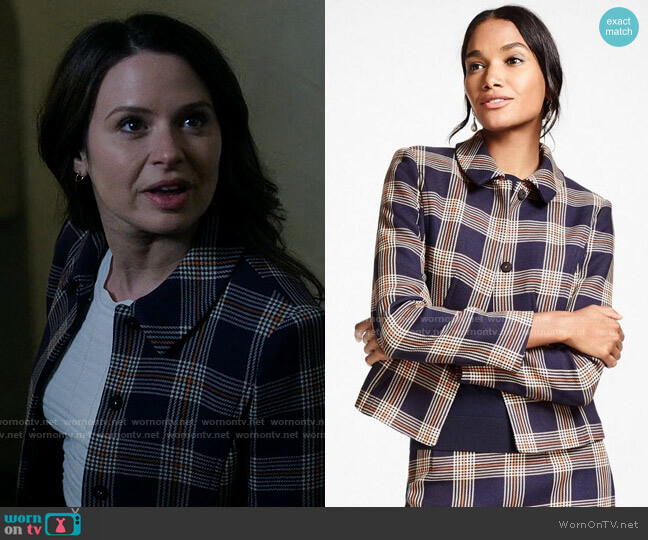 WornOnTV: Rachel’s navy plaid jacket on Inventing Anna | Katie Lowes ...