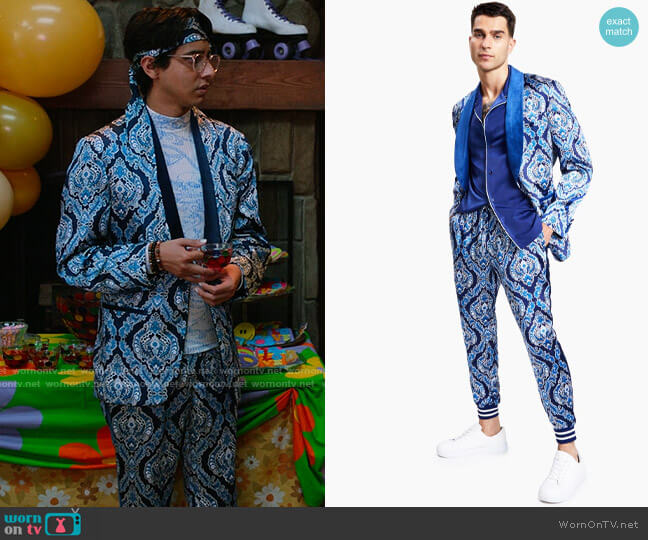 WornOnTV: Carlos’s camp prom suit on High School Musical The Musical ...