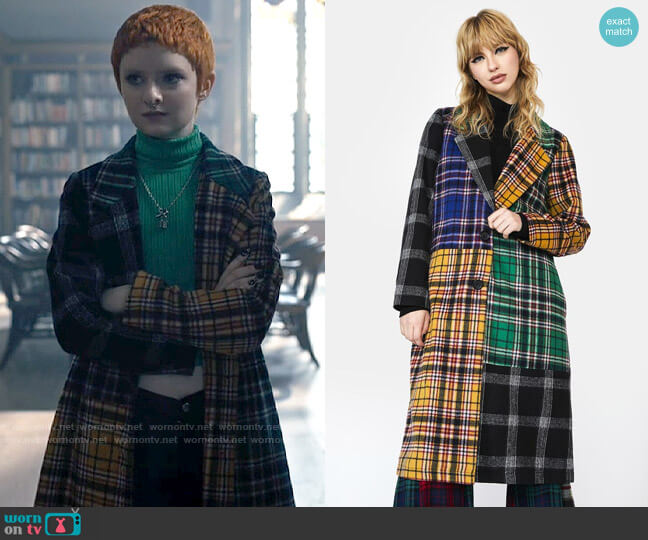 WornOnTV: Glenda’s plaid coat and green turtleneck on Chucky | Lachlan ...
