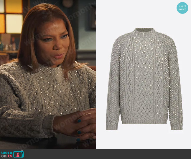 WornOnTV: Robyn’s grey pearl embellished cable knit sweater on The ...