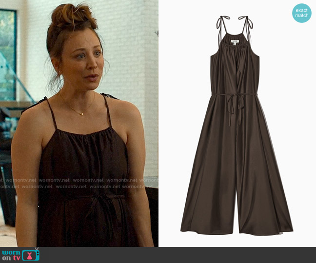 WornOnTV: Ava’s wide leg jumpsuit with tie straps on Based on a True ...