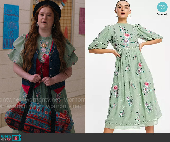 WornOnTV: Ashlyn’s long green floral embroidered dress on High School ...