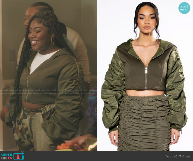 WornOnTV: Lynae’s green bomber jacket on The Chi | Clothes and Wardrobe ...