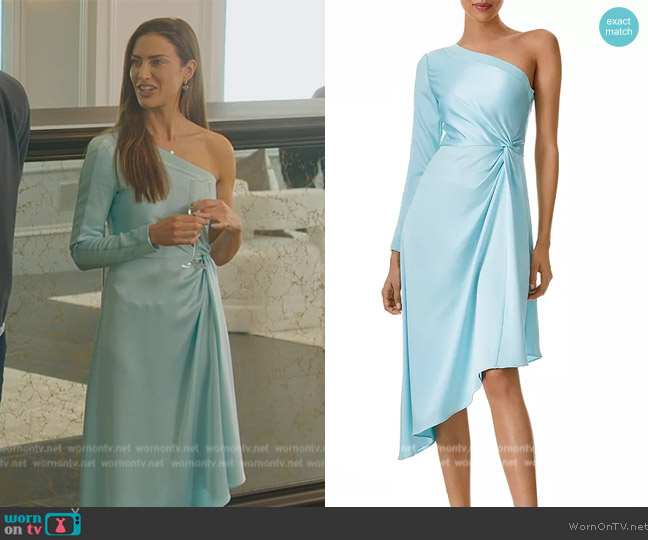 WornOnTV: Polly’s blue one sleeve satin dress on Selling the OC | Polly ...