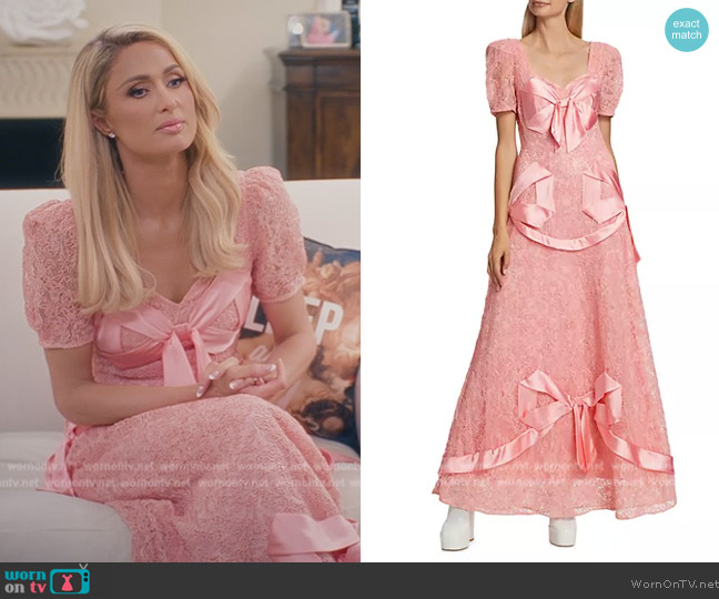 WornOnTV: Paris’s pink lace dress with ribbons on Paris in Love | Paris ...