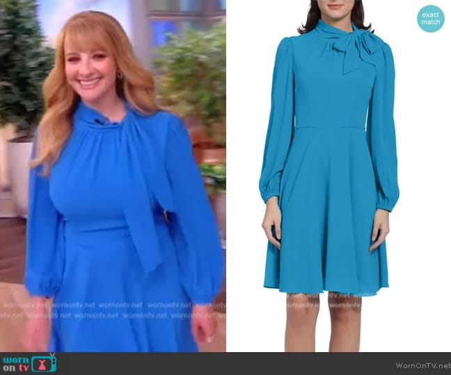 WornOnTV: Melissa Rauch’s blue tie neck dress on The View | Clothes and ...