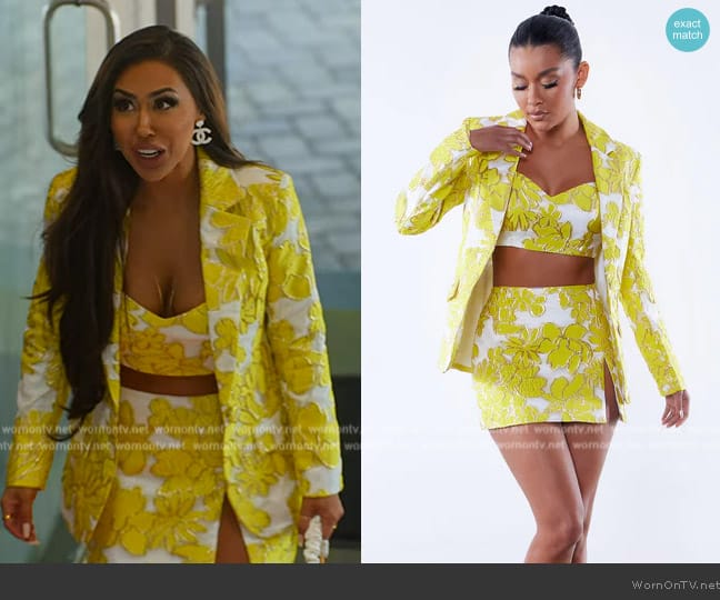 WornOnTV: Kayla’s yellow floral print blazer and skirt on Selling the OC | Kayla Carmona ...