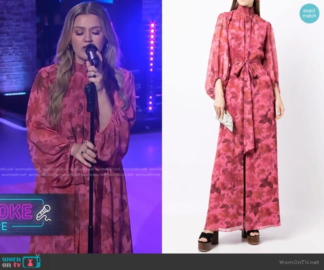 WornOnTV: Kelly’s pink floral maxi dress on The Kelly Clarkson Show ...