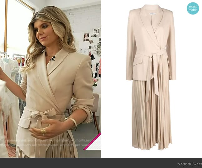 WornOnTV: Carson Love’s beige blazer dress on Today | Clothes and Wardrobe from TV