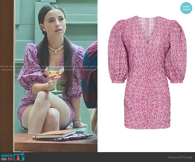 WornOnTV: Emilia’s floral puff sleeve dress on Elite | Ane Rot | Clothes and Wardrobe from TV