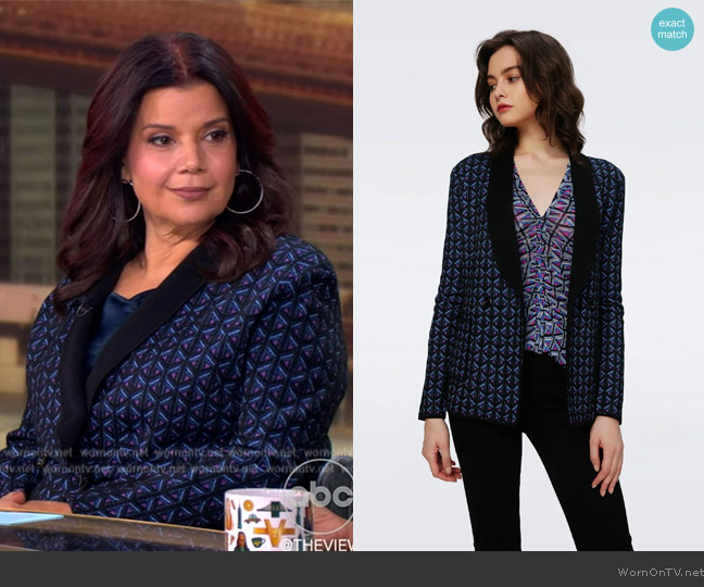 WornOnTV: Ana’s blue geometric knit blazer and pants on The View | Ana ...