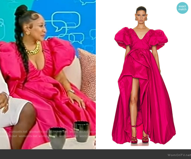WornOnTV: Nova Styles’ pink puff sleeve maxi dress on Tamron Hall Show ...