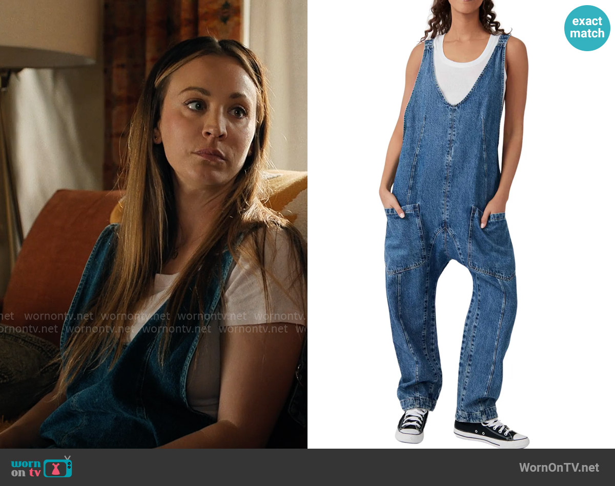 WornOnTV: Ava’s denim overalls on Based on a True Story | Kaley Cuoco ...