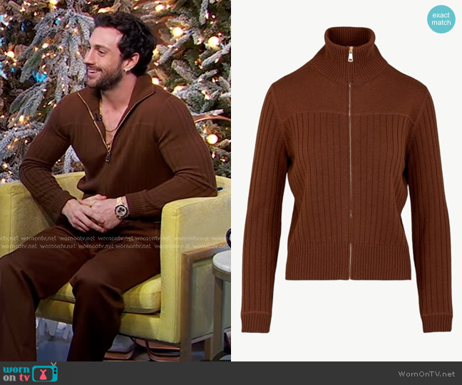 WornOnTV: Aaron Taylor-Johnson’s brown half-zip sweater and pants on ...