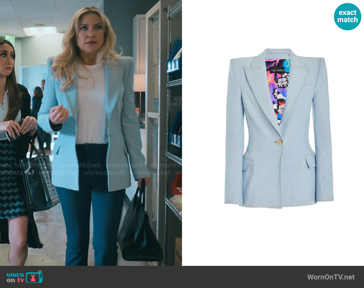 WornOnTV: Isla’s denim blazer on Running Point | Kate Hudson | Clothes ...