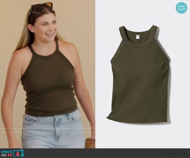 WornOnTV: Janet’s green tank top on The Valley | Janet Caperna ...