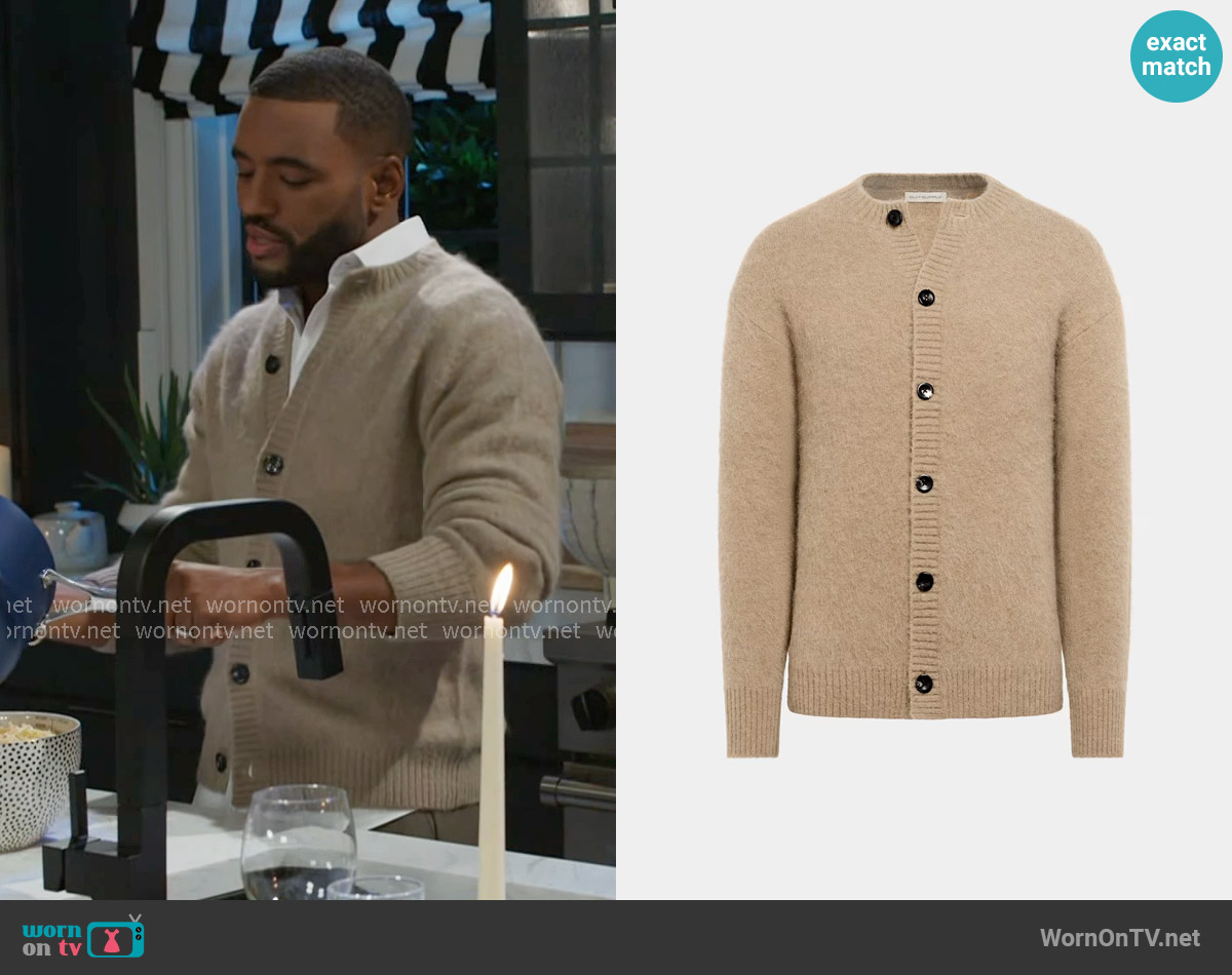 WornOnTV: Andre’s beige cardigan on Beyond the Gates | Sean Freeman ...